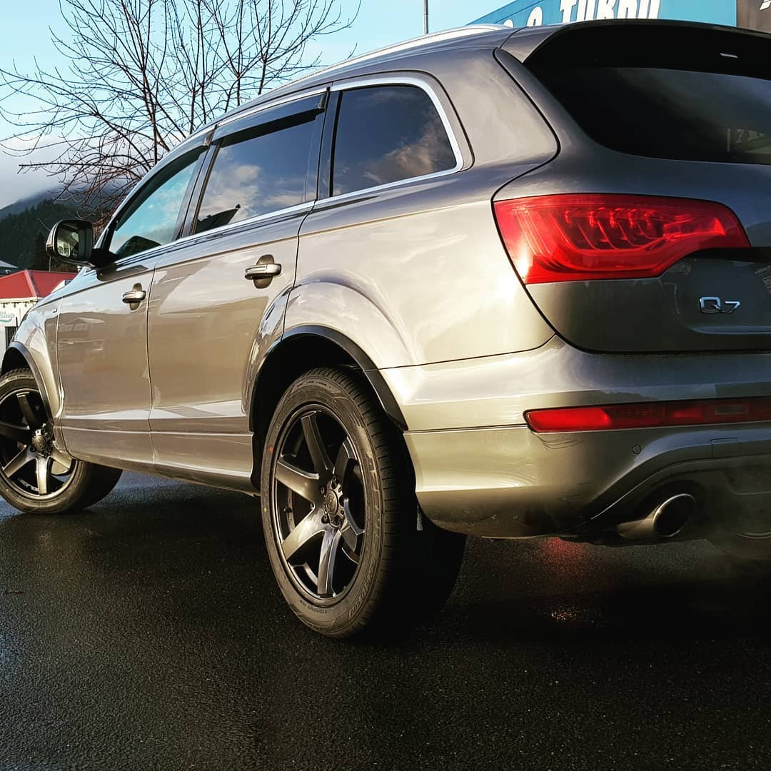 Audi Q7 on BGW Beast – BG Marketing