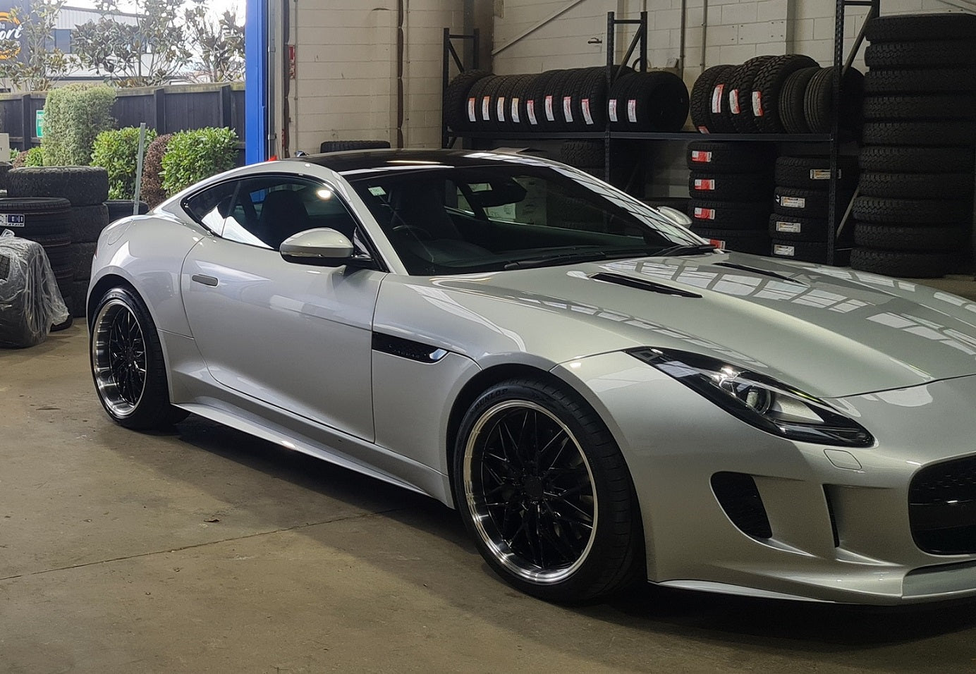 Jaguar F Type on Covert CV7 – BG Marketing
