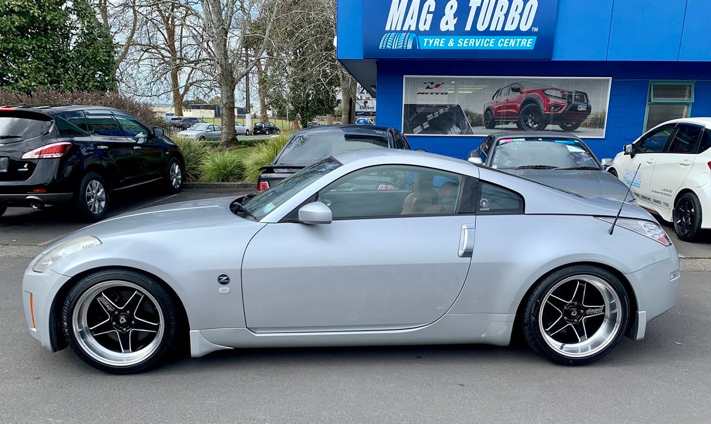 Nissan 350Z (2006) on BGW ST665 – BG Marketing