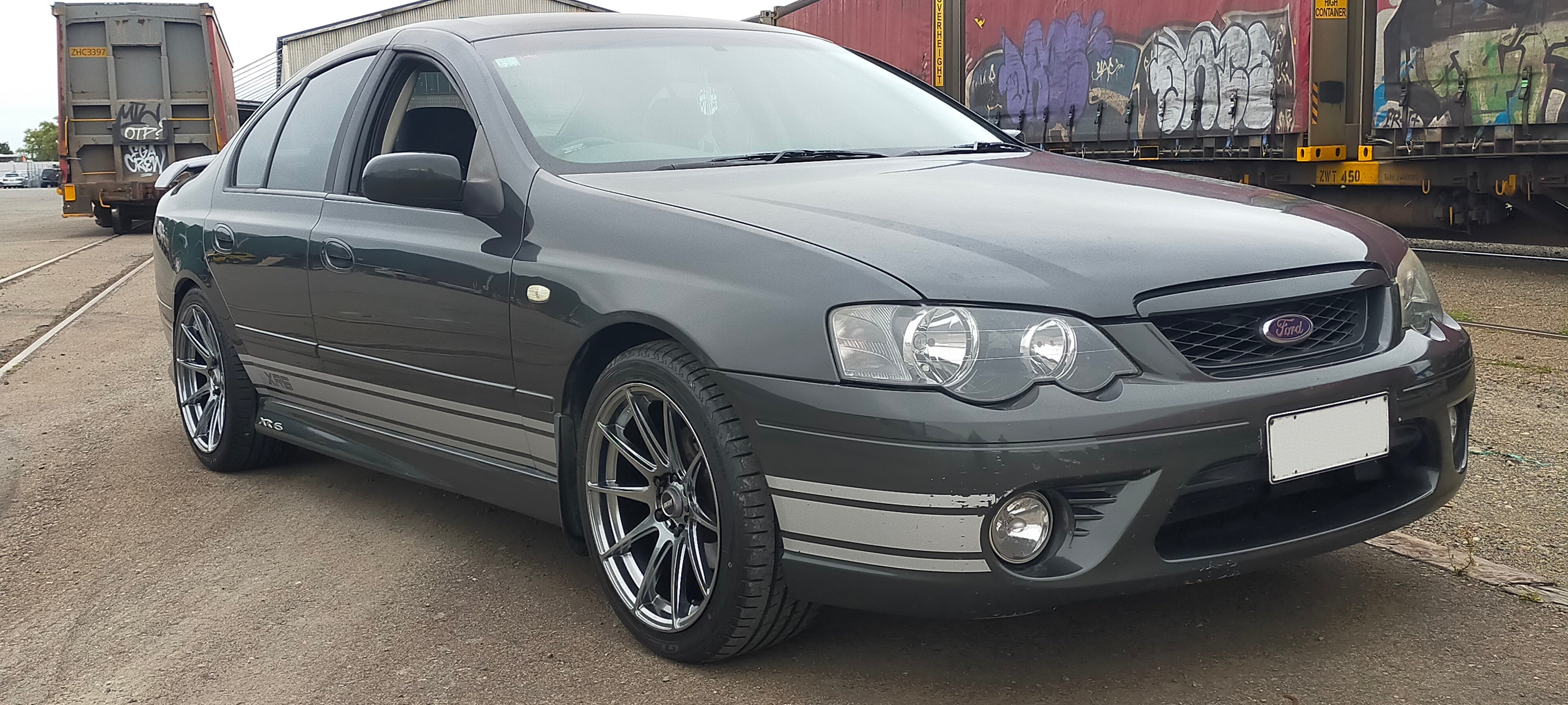 Ford Falcon BF (2006) on BGW Circuit – BG Marketing
