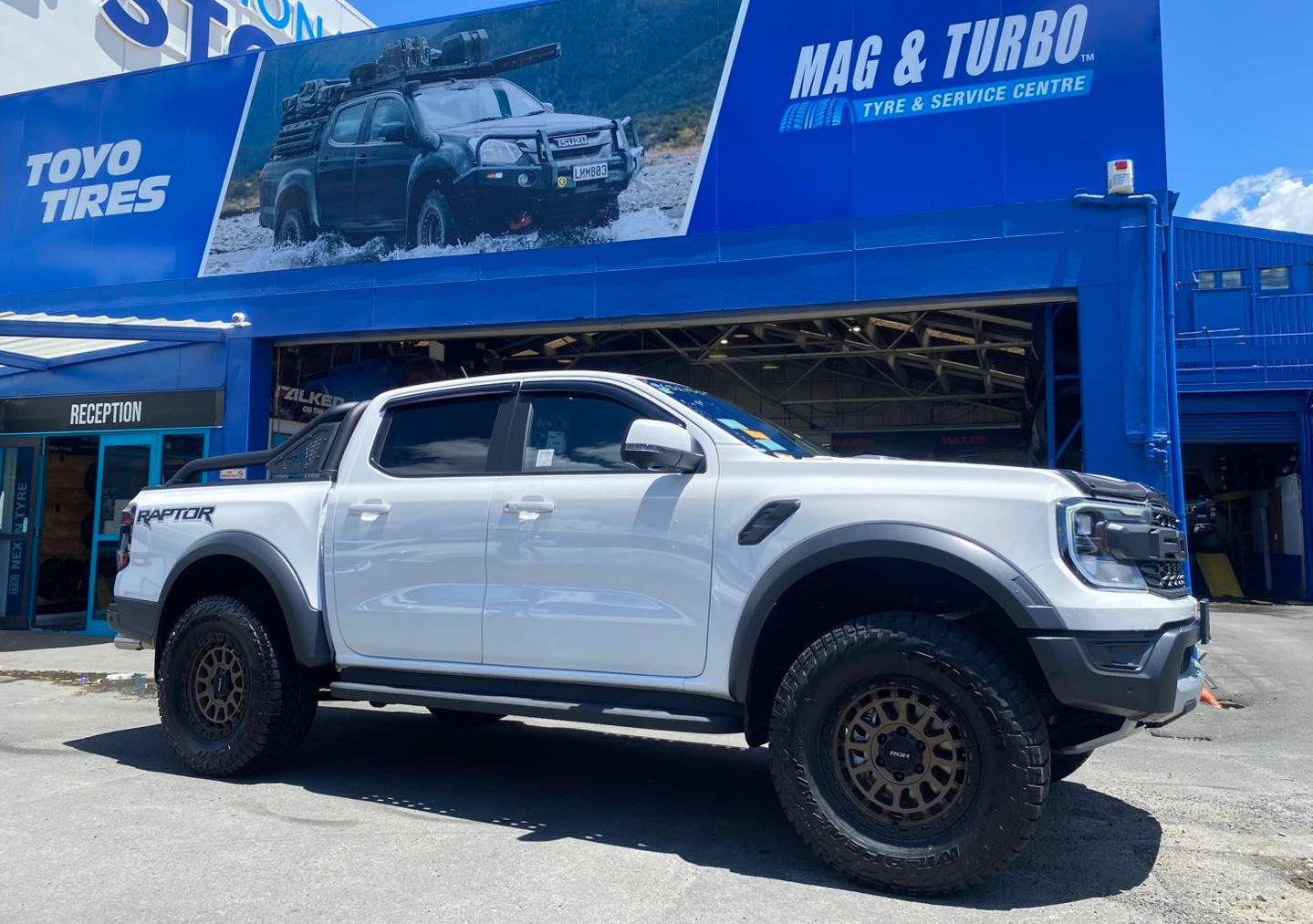 Ford Ranger Raptor (2024) on ROH Assault – BG Marketing