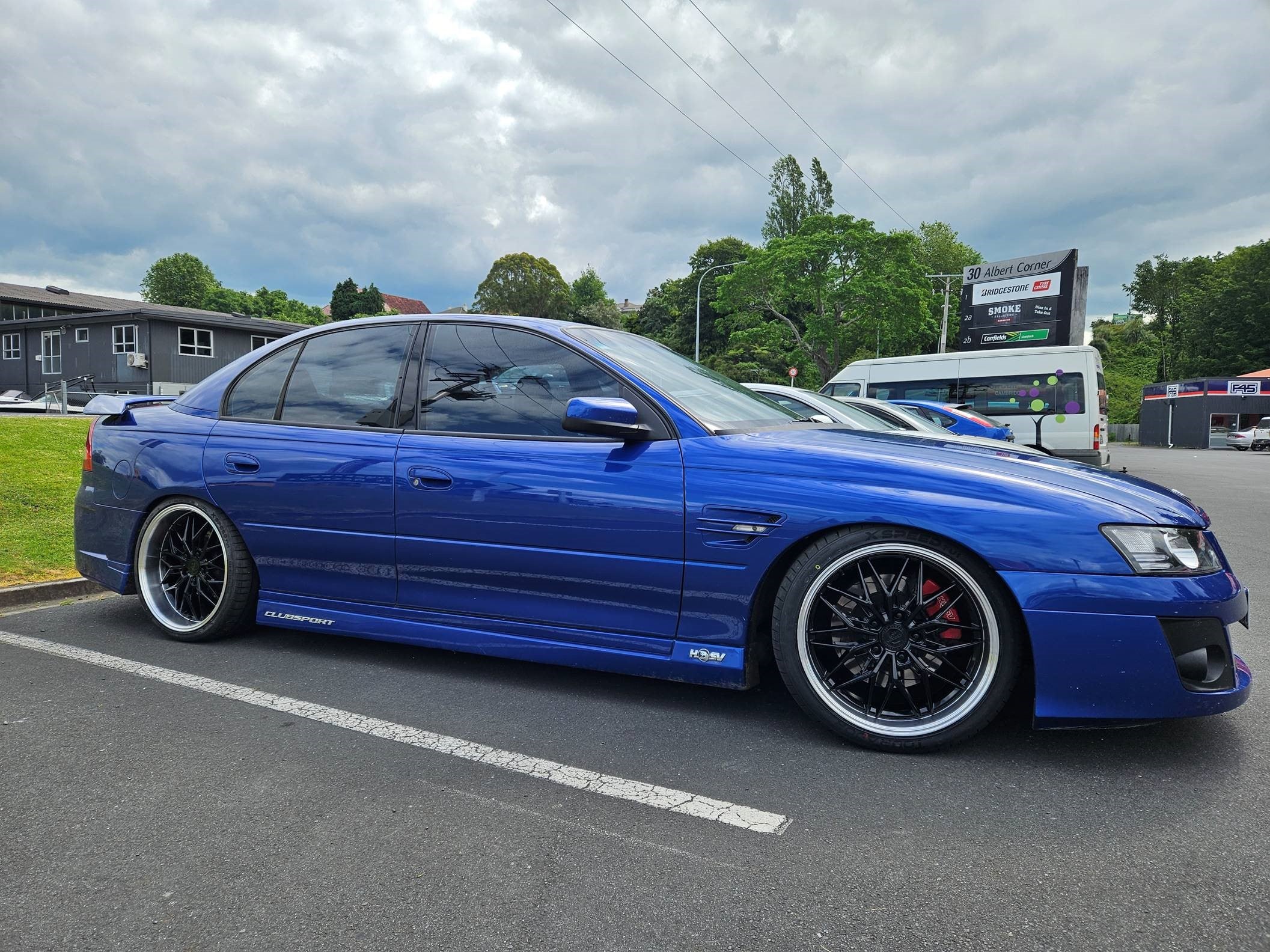 Holden Commodore VZ Clubsport (2005) on Covert CV7 – BG Marketing