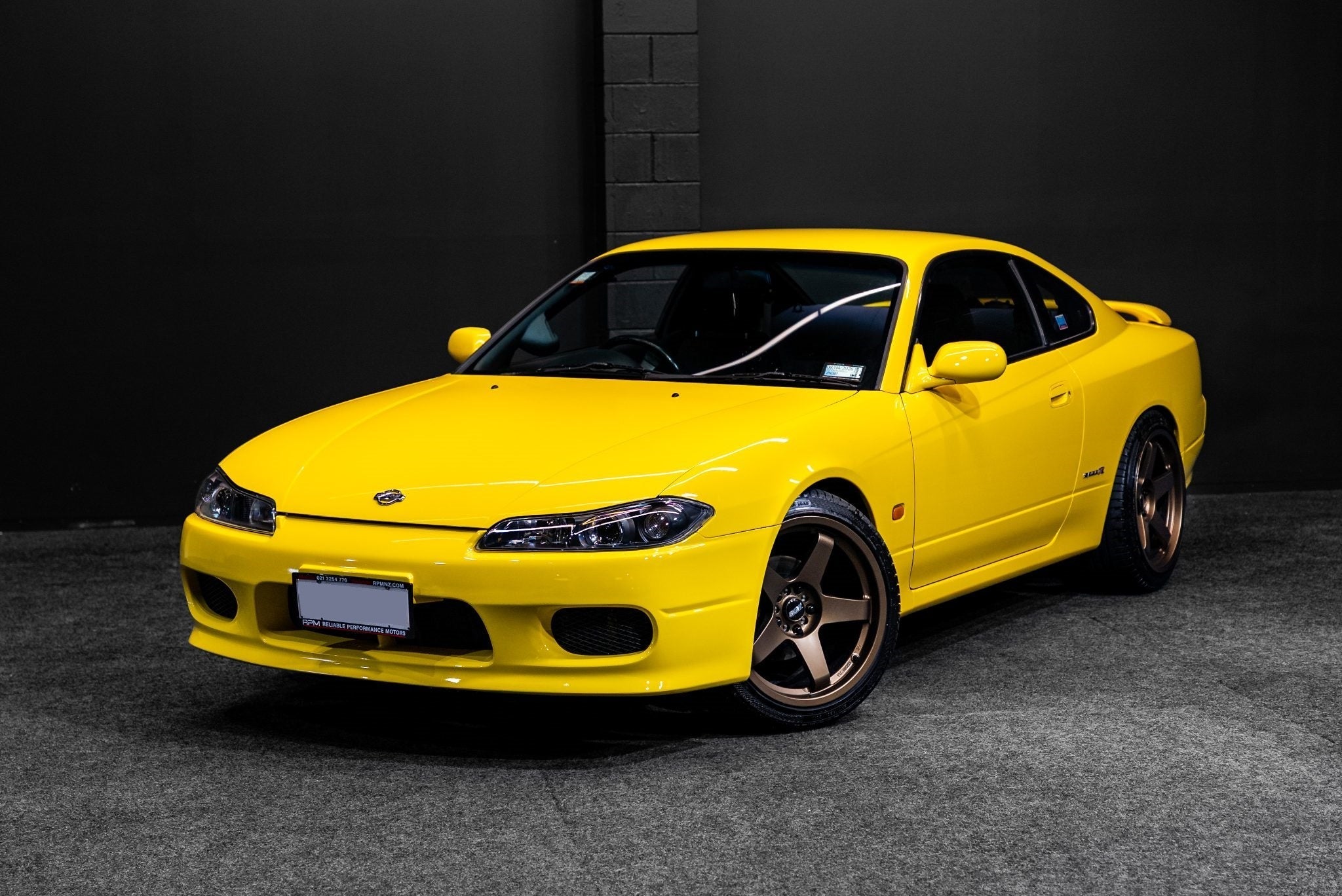 Nissan Silvia S15 (2002) on BGW DC Five – BG Marketing