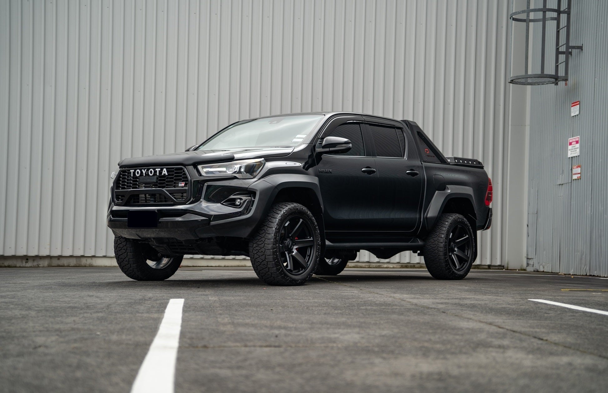 Toyota Hilux GR (2023) on BGW Beast – BG Marketing