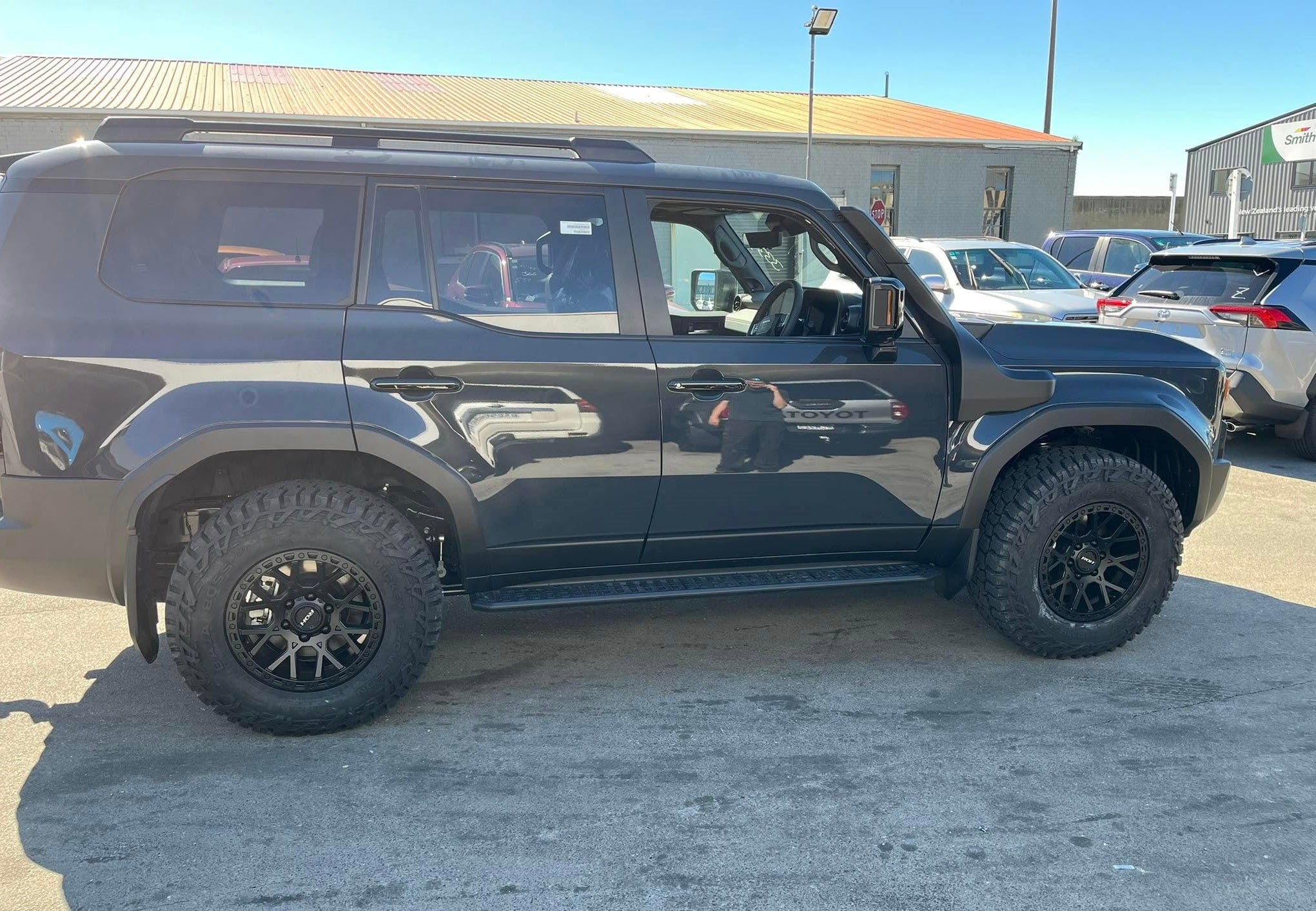 Toyota Land Cruiser Prado (2025) on ROH Crawler – BG Marketing